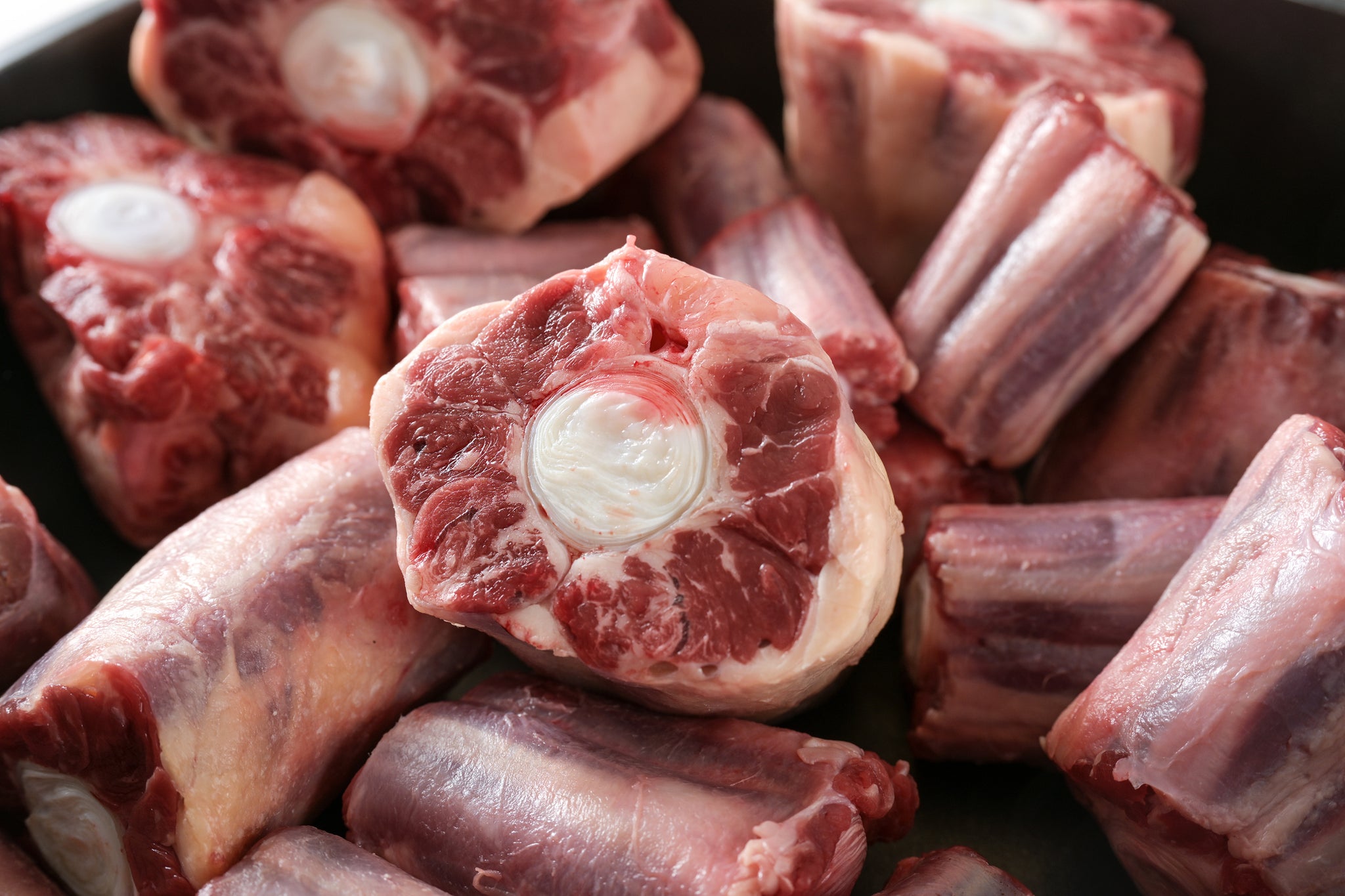 Oxtail (1.00KG) – True Bites Family Butchers